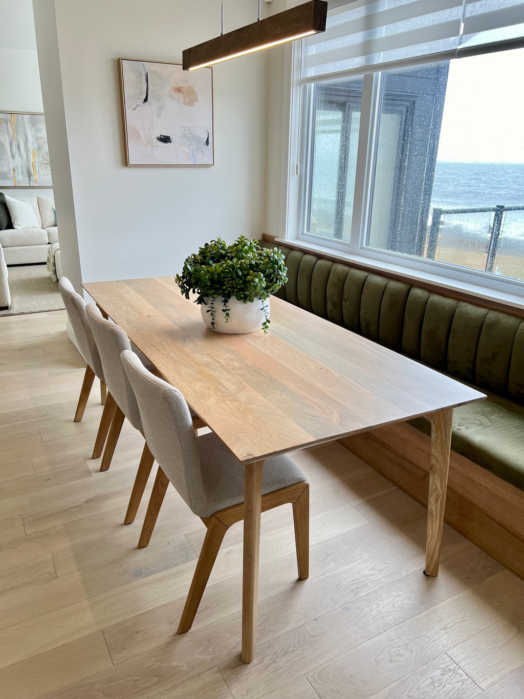 LH Home Decor | Osmond's Furniture