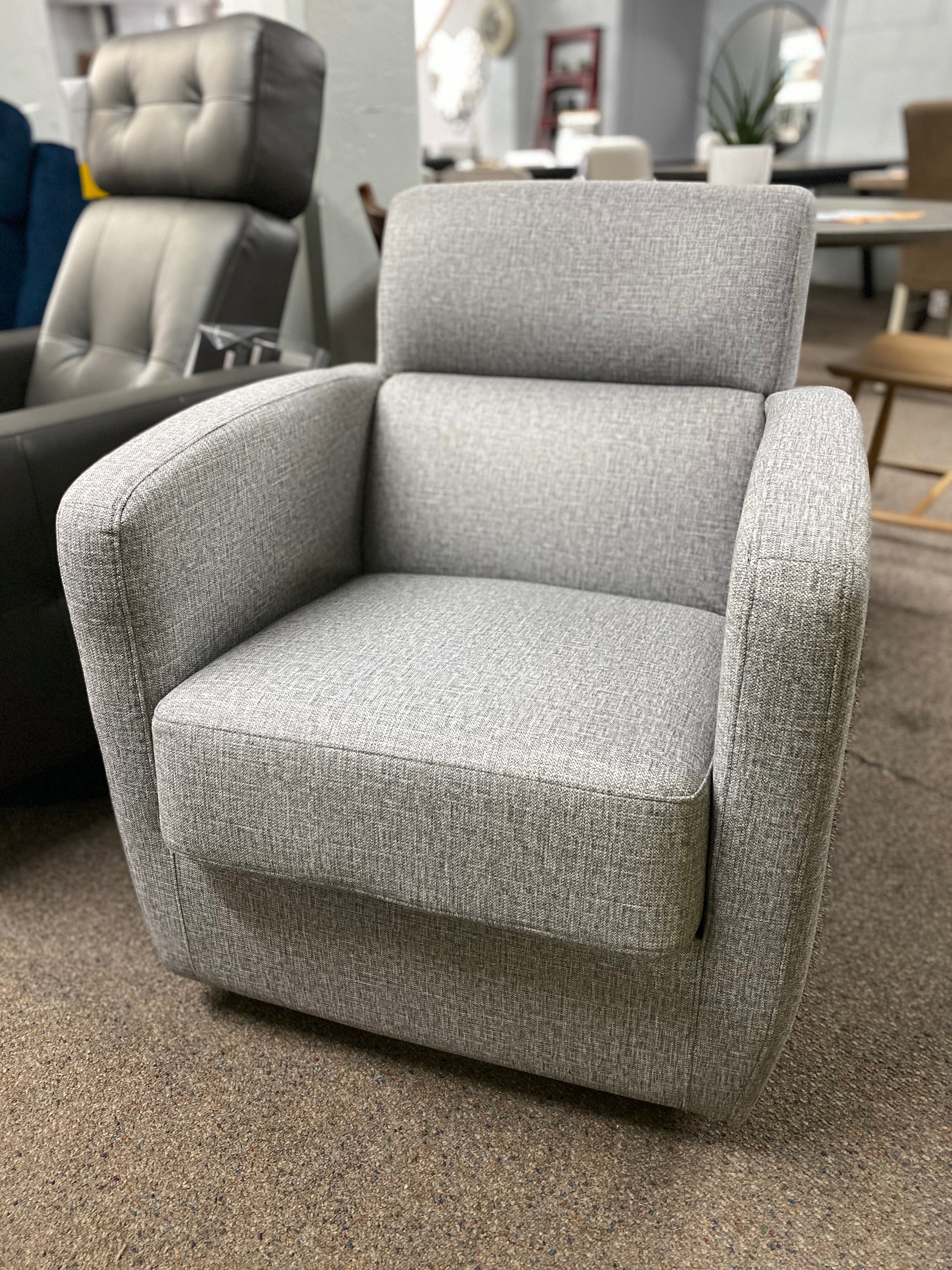 Elran Furniture | Osmond's Furniture