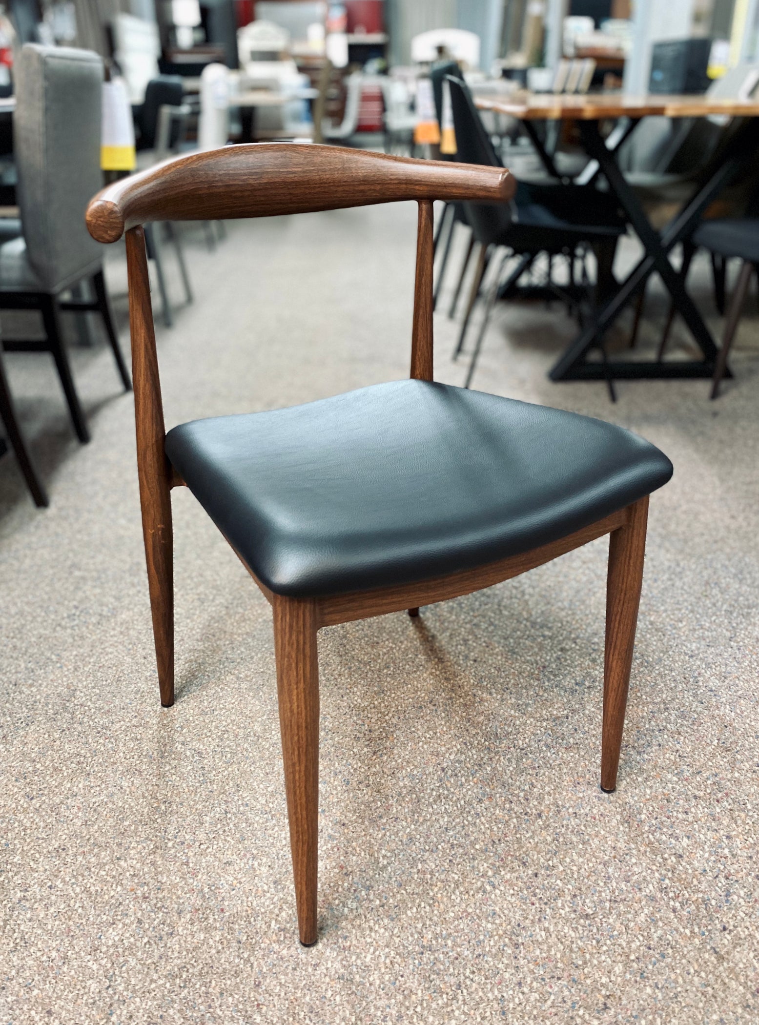 Elbow Dining Chairs (Hans) — Osmond's Furniture